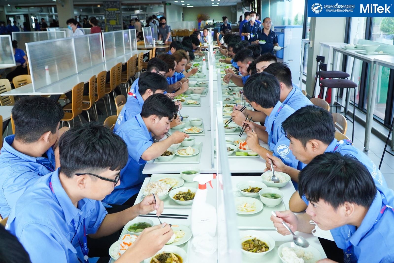 Sinh ViÊn CƠ KhÍ Tham Quan CÔng Ty Tnhh Mitek ViỆt Nam